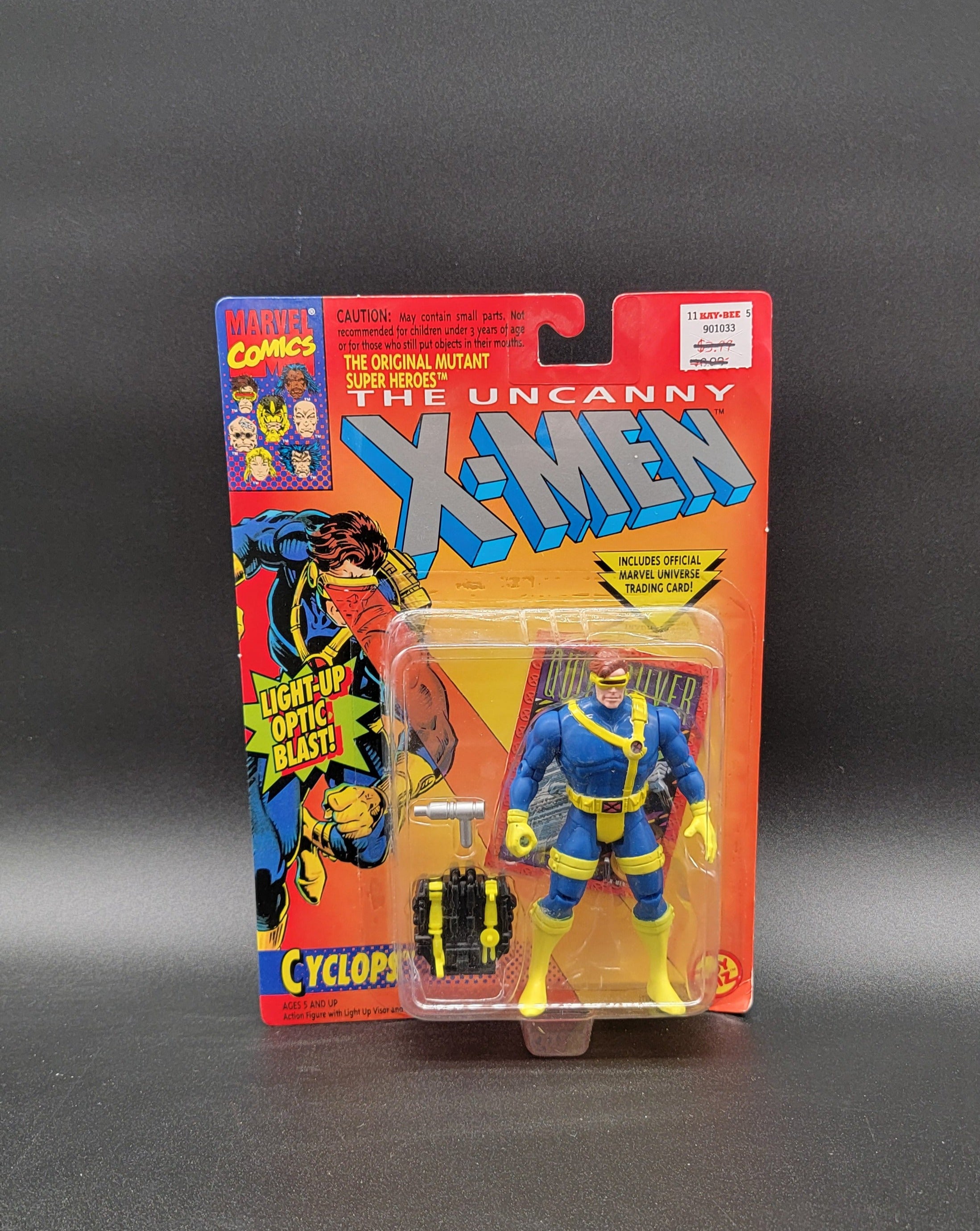 Cyclops X-Men 1993 Toybiz (laser eyes) blue and yellow variant ...